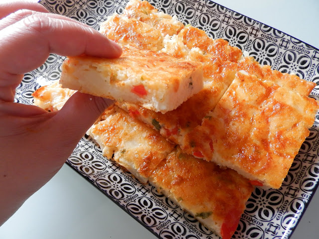 La cuisine de Yasemin: Patatesli biberli kek - Cake salé aux pommes de ...