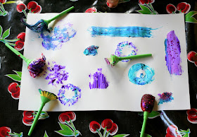 10+ Ways to use Fingerpaints