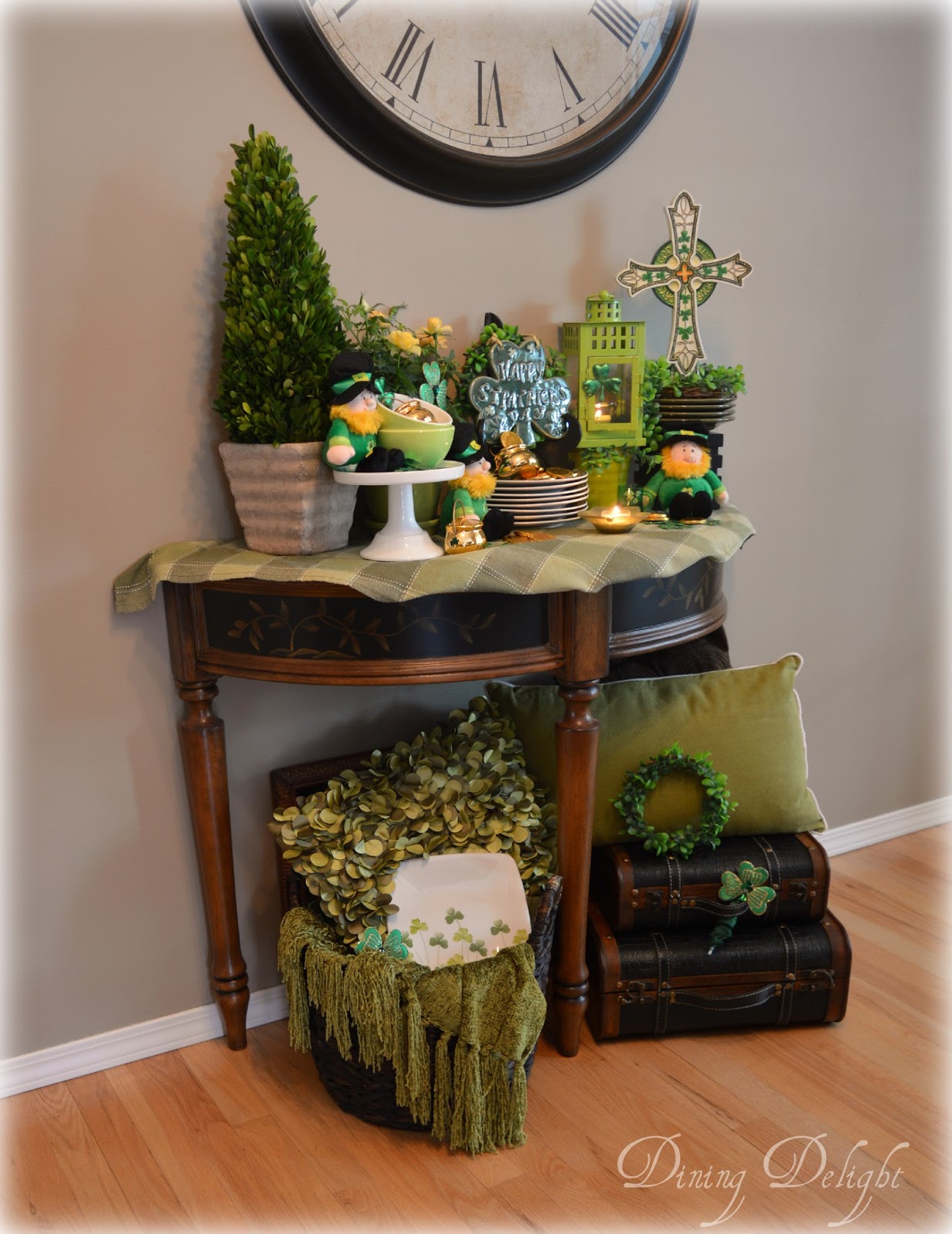 Dining Delight: St Patrick's Day Display