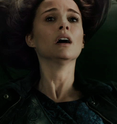 SNEAK PEEK : "Thor: The Dark World": The Coming Of 'Jane Foster'