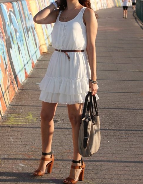 FASHION - ZARA , MANGO , BERSHKA, STRADIVARIUS etc: ROCHIE ALBA BERSHKA