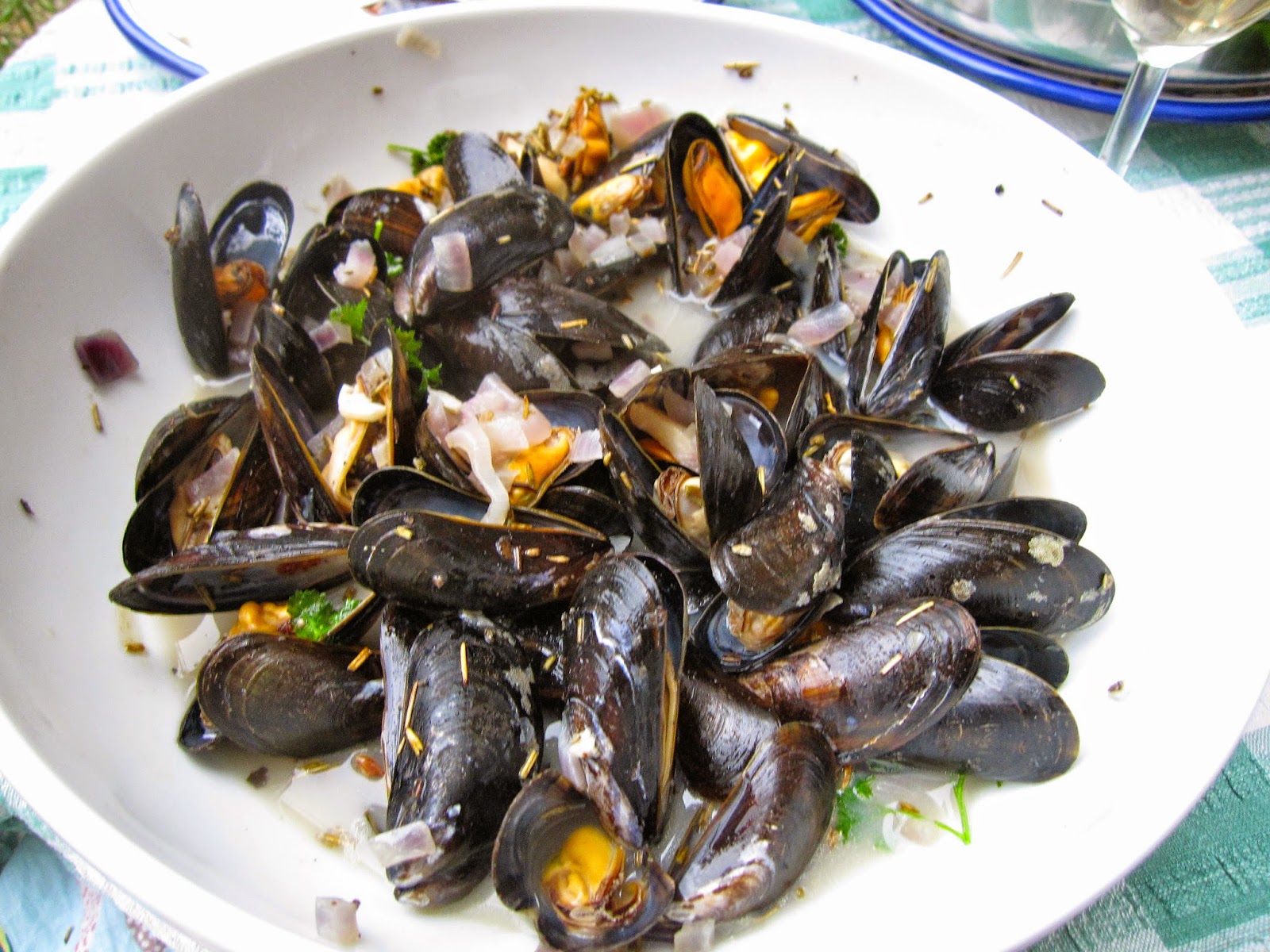 Restless in France: Mussels and Moules