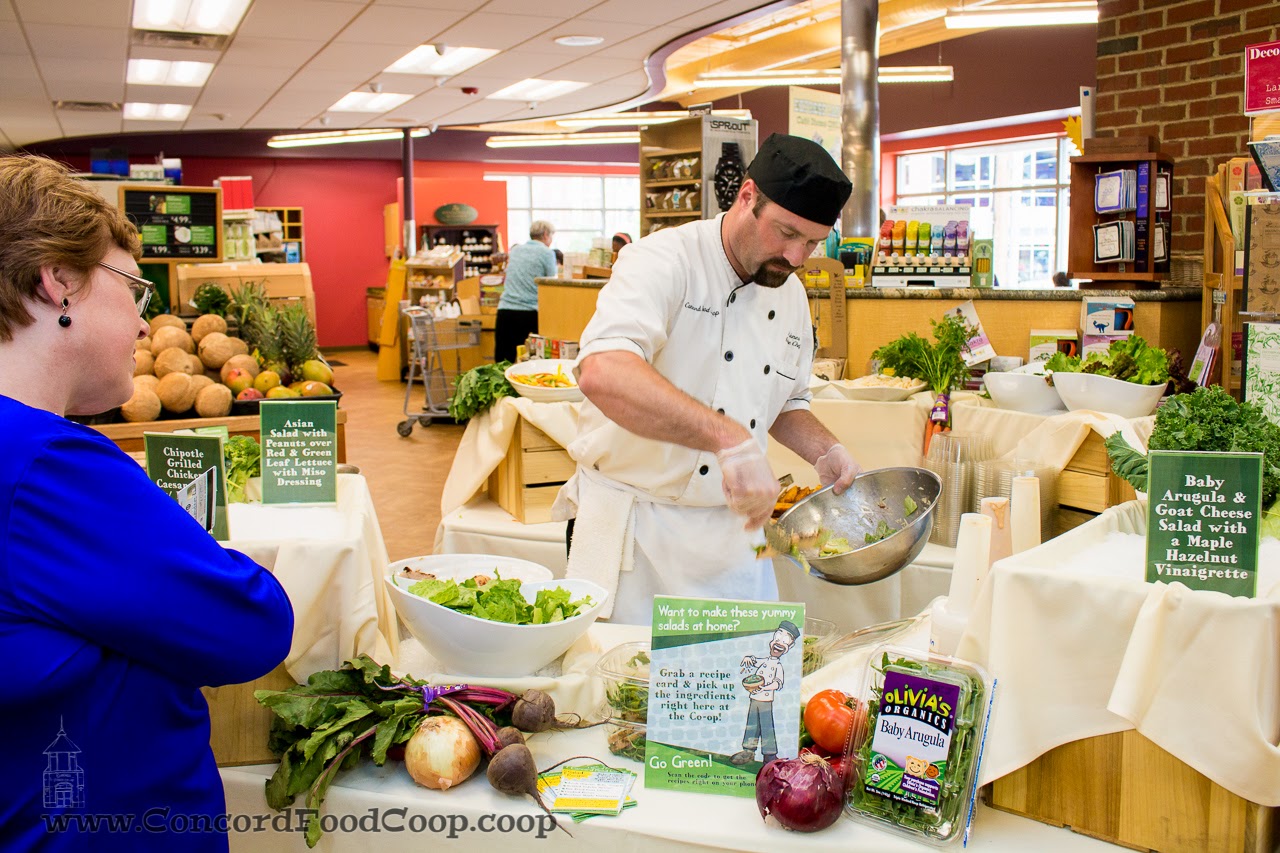 Eat Well: Live Action Salad Station
