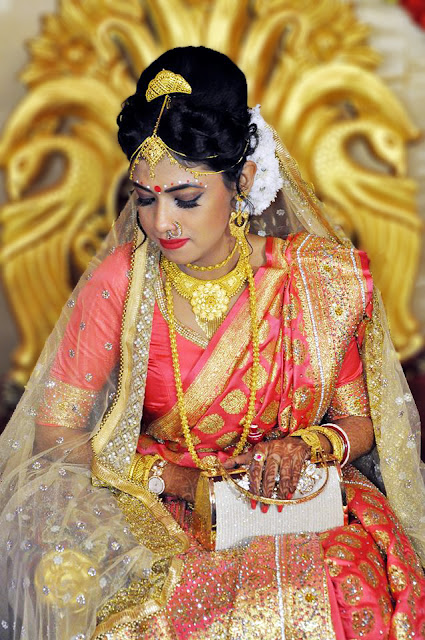 The Blushing Bride: Somdatta (Rai) Sengupta - Deck and Dine