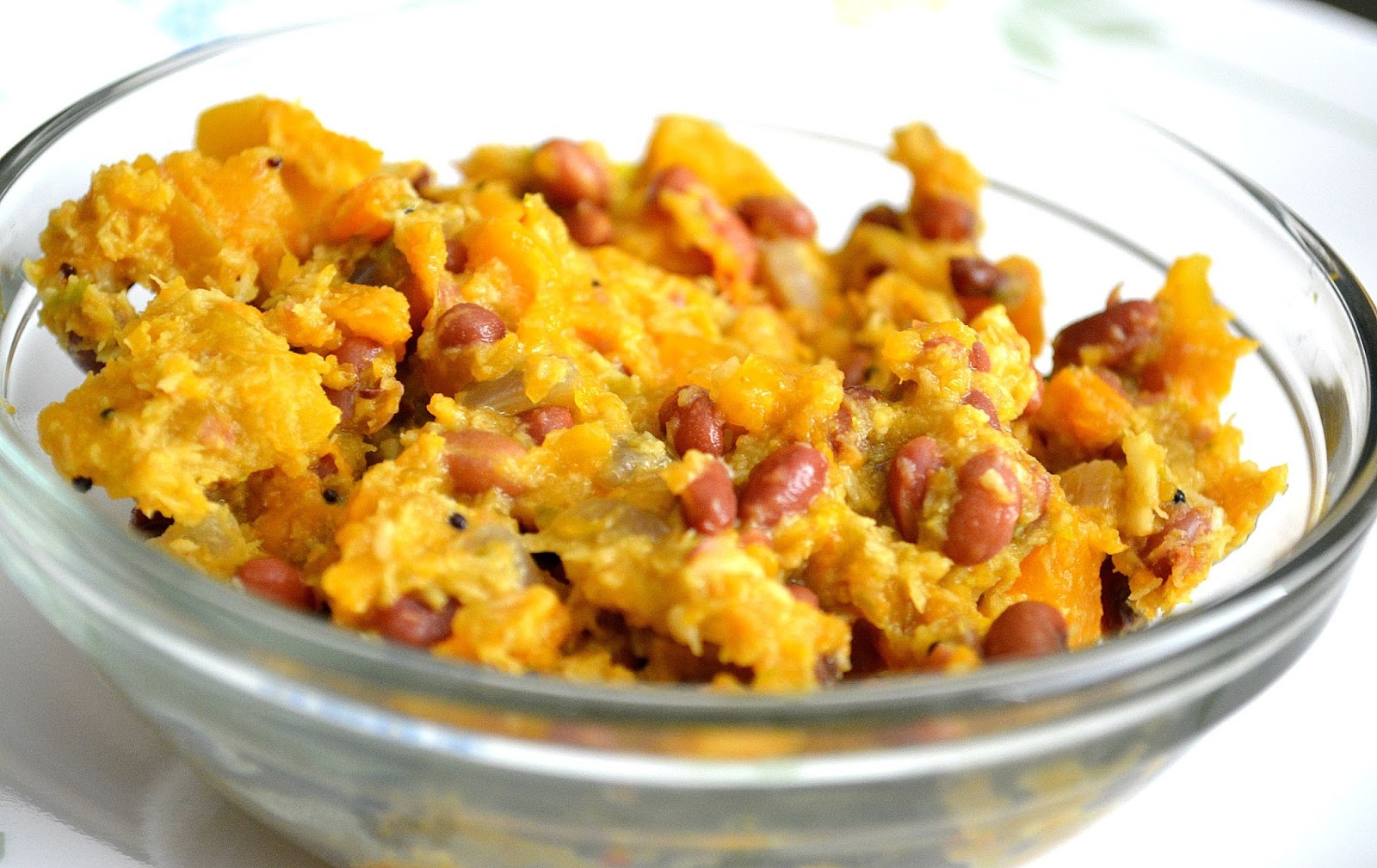 Mathanga Vanpayar Erissery / Pumpkin Erissery | Sowmia's Galley