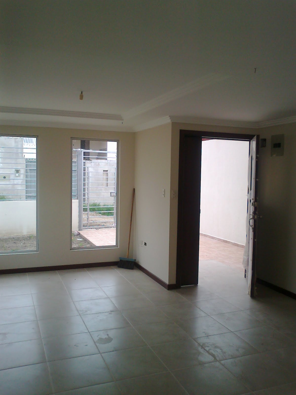 Urbanización San Carlos: CASA MODELO TERMINADA: INTERIOR