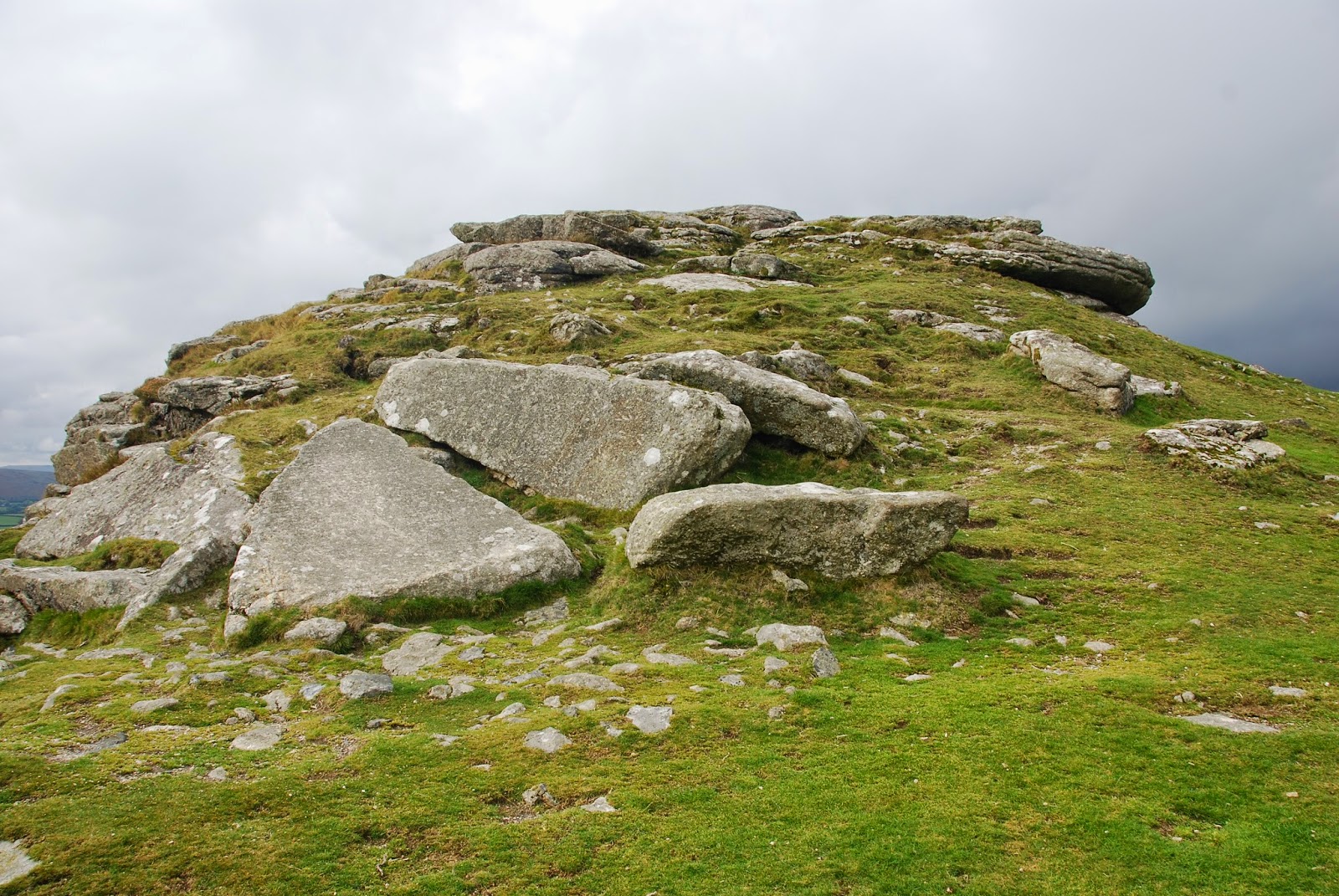 A walk amongst the stones: The Ten Commandments Stones, Buckland Beacon ...