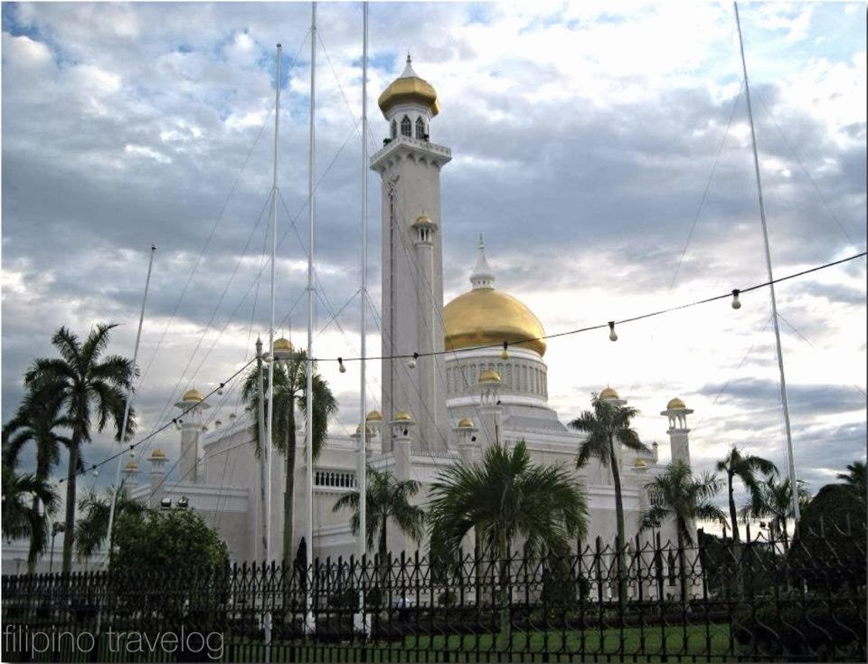 Filipino Travelog: EXPLORING SABAH part 2: BANDAR SERI BEGAWAN, BRUNEI