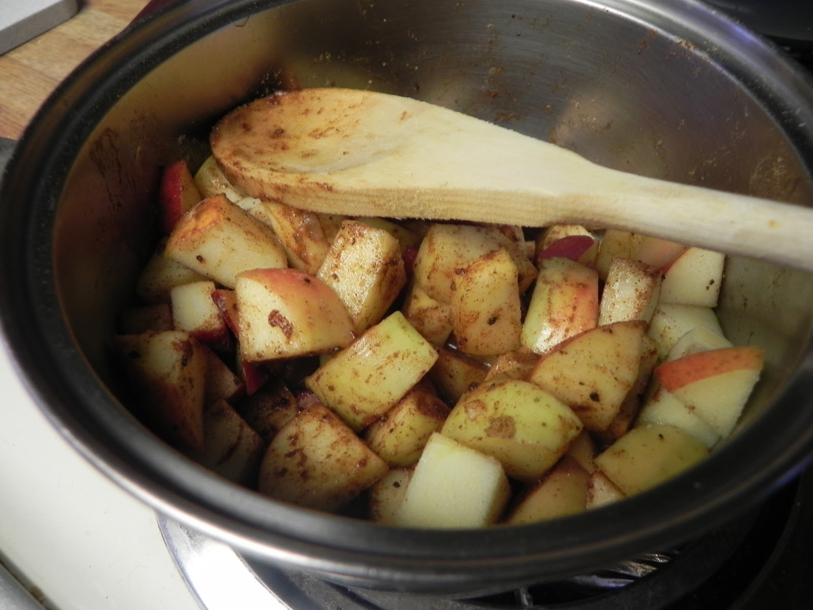 Flexitarian Writer: Easy Apple Cinnamon Compote