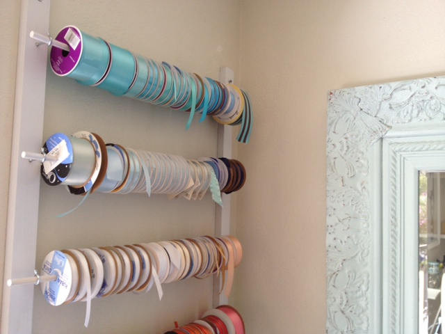 Sweet Peas and Seashells: DIY Ribbon Rack