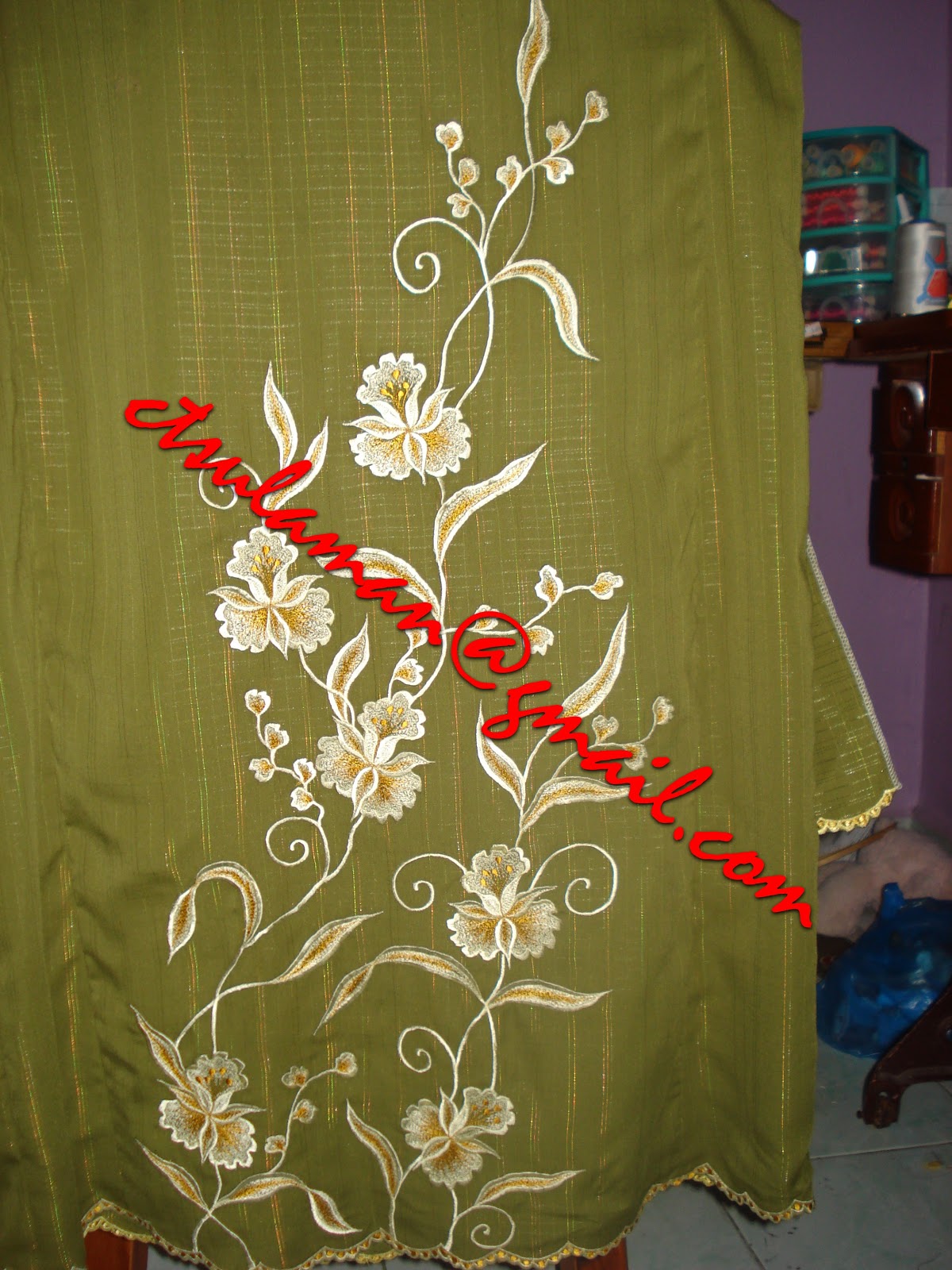 CT Sulam: Sulaman baju kurung 2