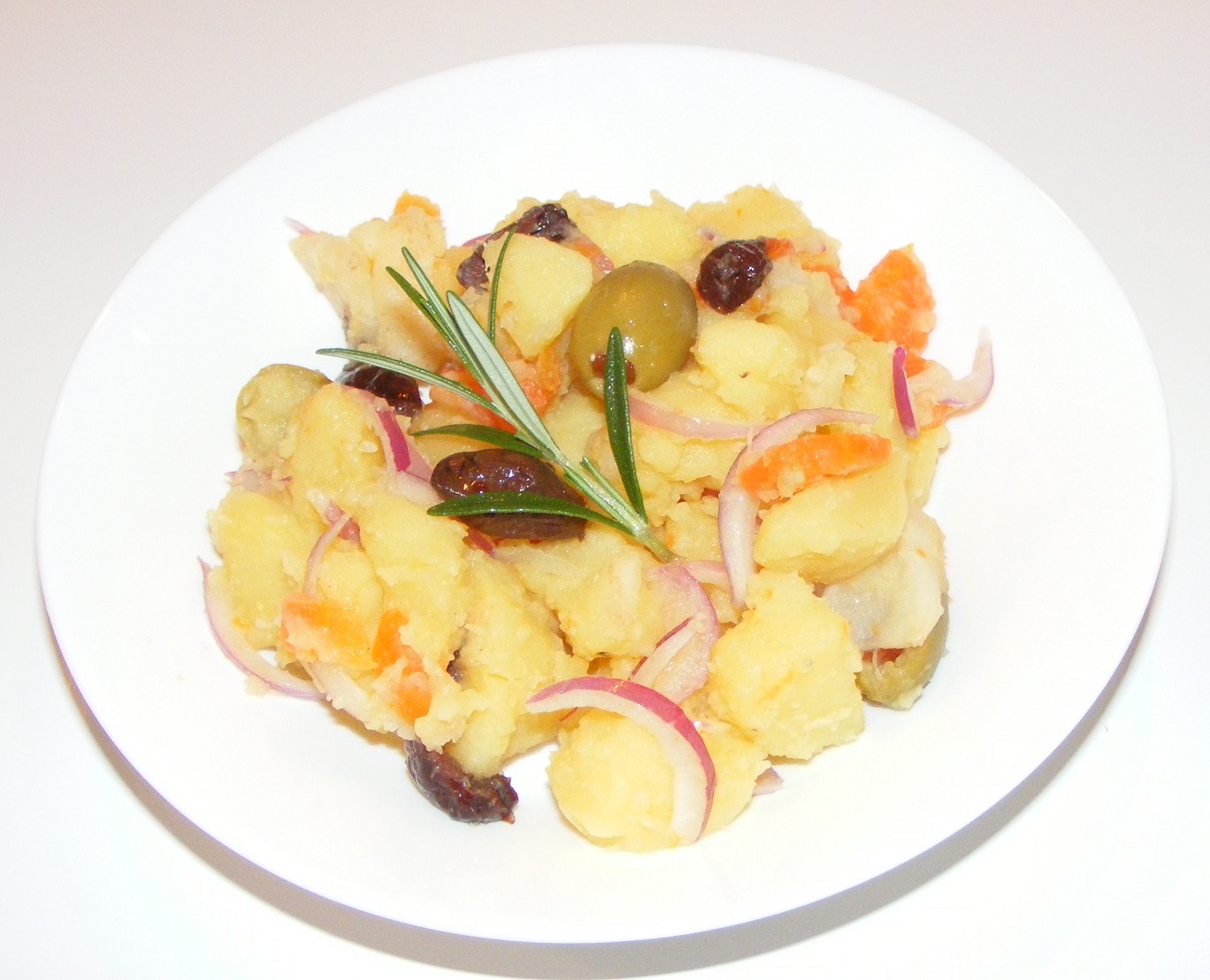 Salata de legume | Preparatedevis.ro