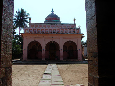 Dream Destinations: Shivalingeshwara Math at Savalgi