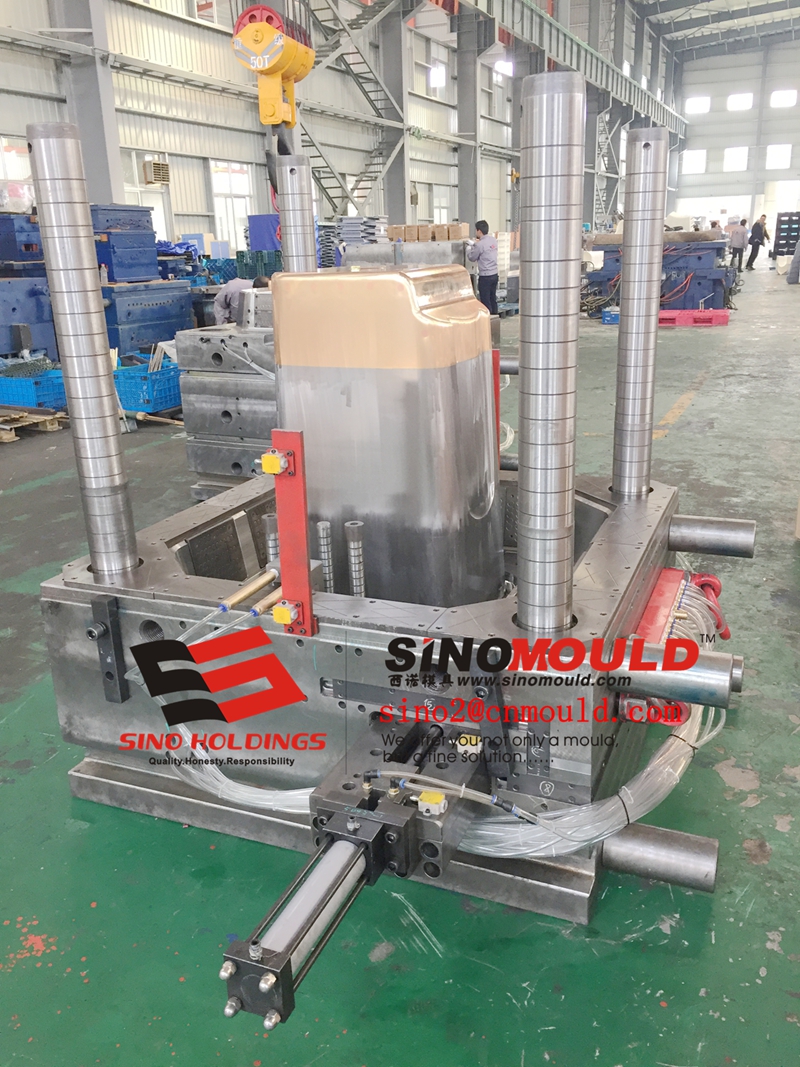 SINO MOULD & DKM: Industrial waste bin mold maker