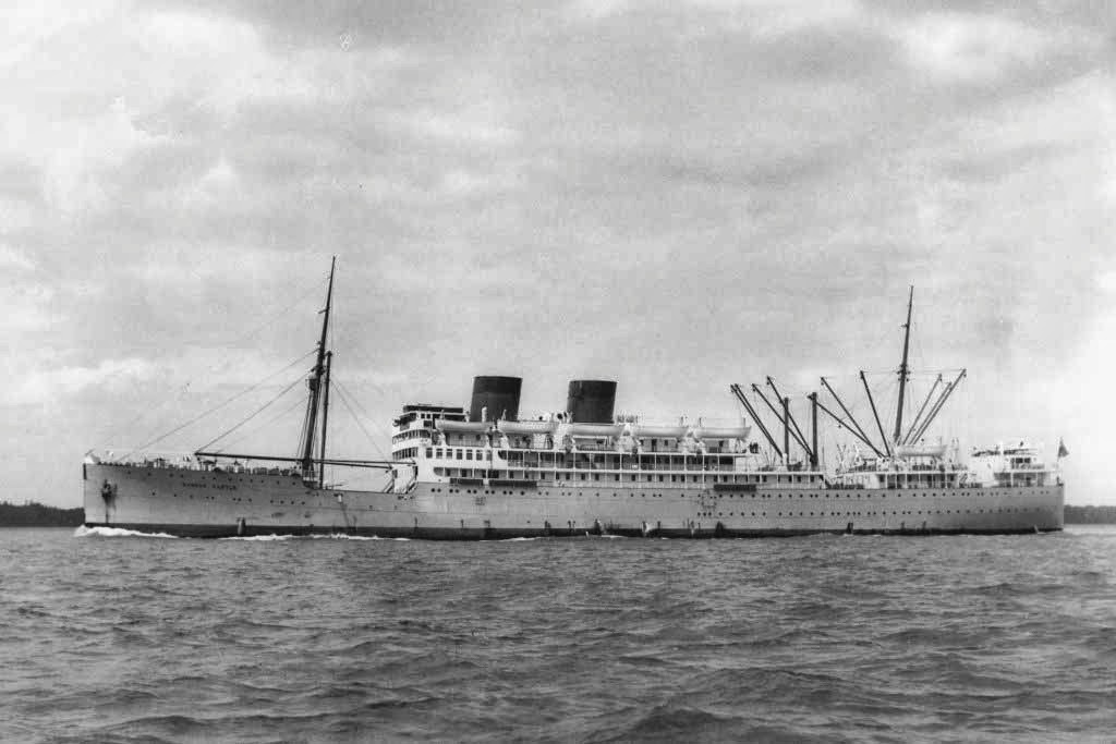 Digging the Dust: "The finest man who ever walked the deck of a ship"