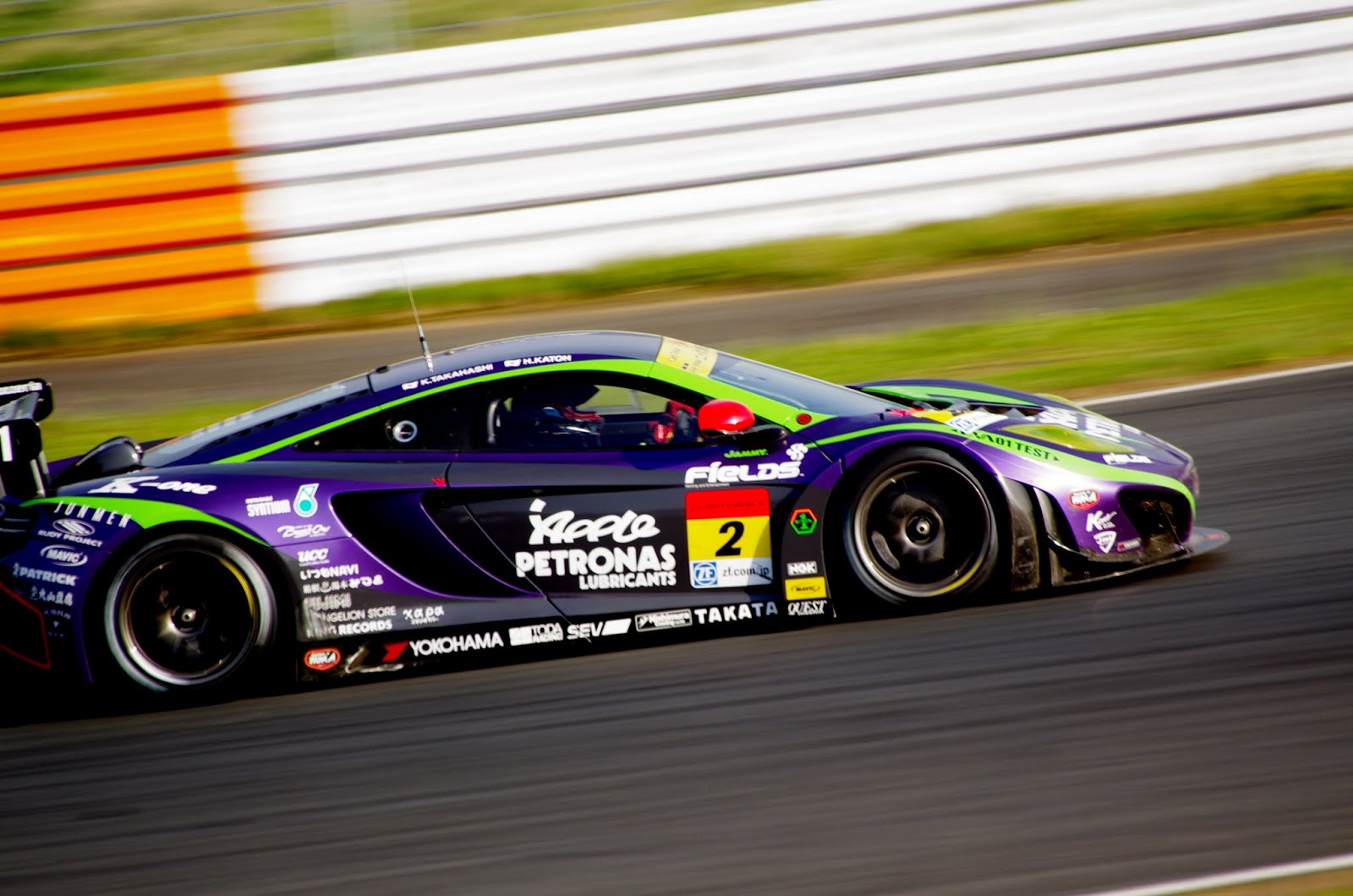 All Racing cars are beautiful: EVA RT TEST-01APPLE MP4-12C