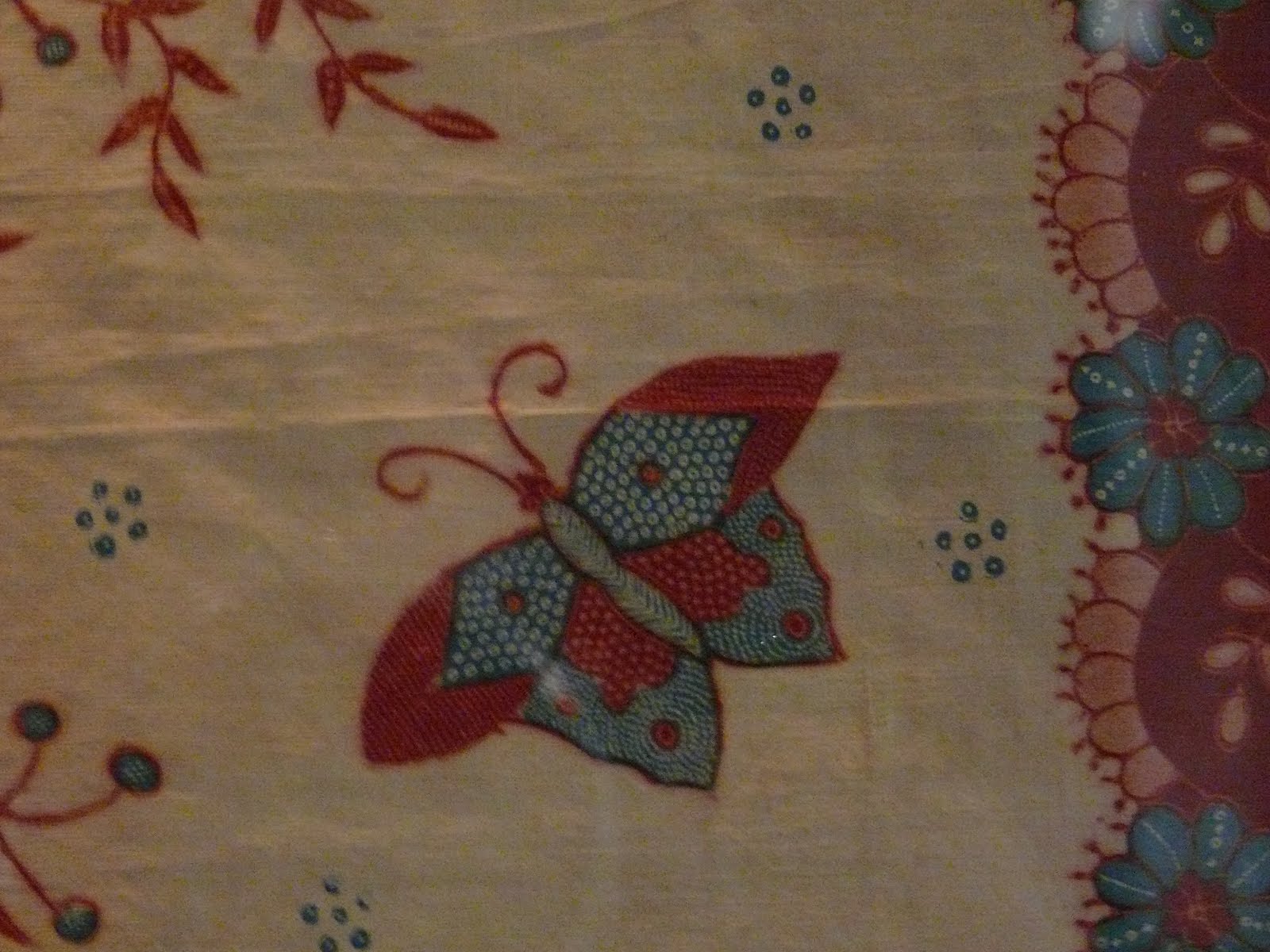 The journey to Batik / De reis naar Batik / by Sabine Bolk: Tour to ...