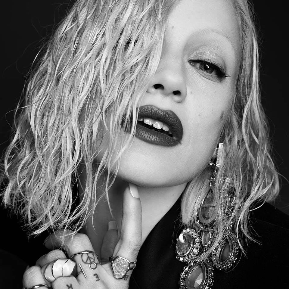 Mitt lilla face: Chisu släpper nya låtar på Spotified och på vinyl