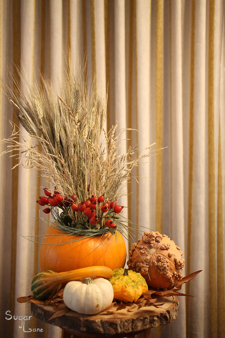 DIY Decor: Pumpkin vase centerpiece - SUGAR LANE