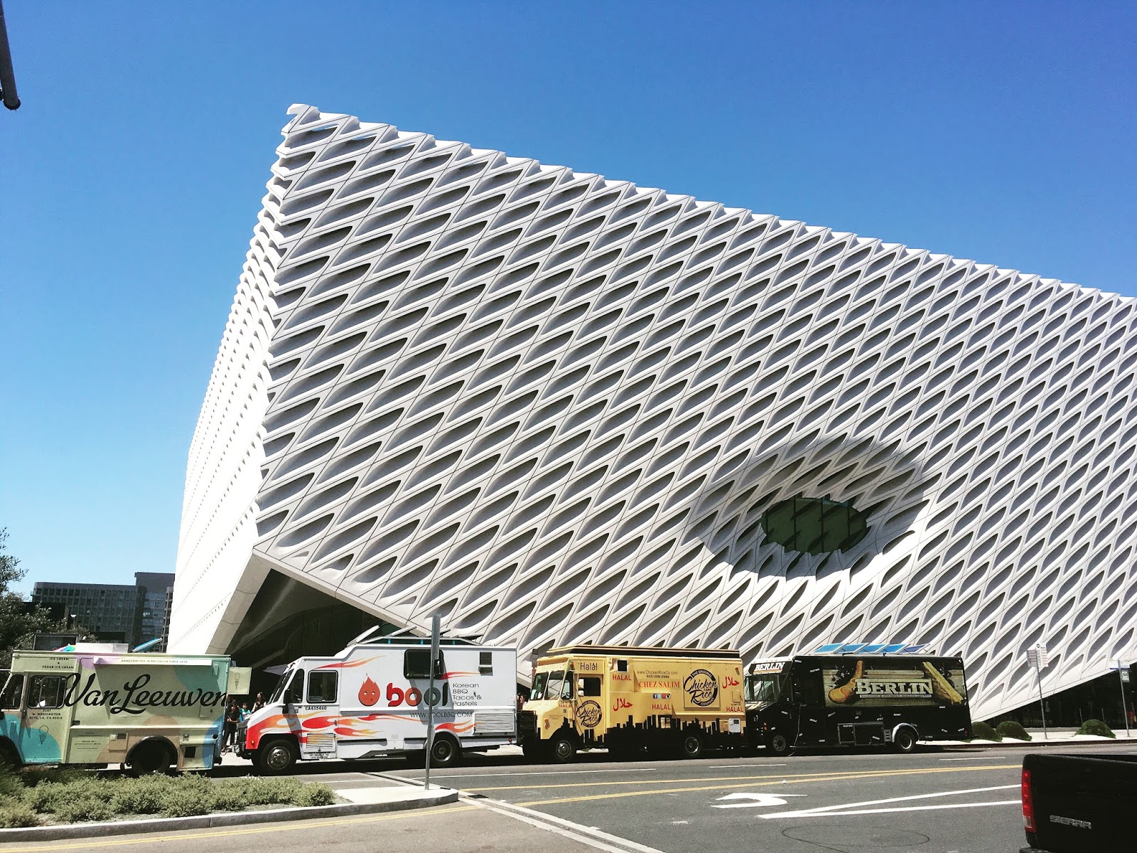 Broad Art Museum Logo