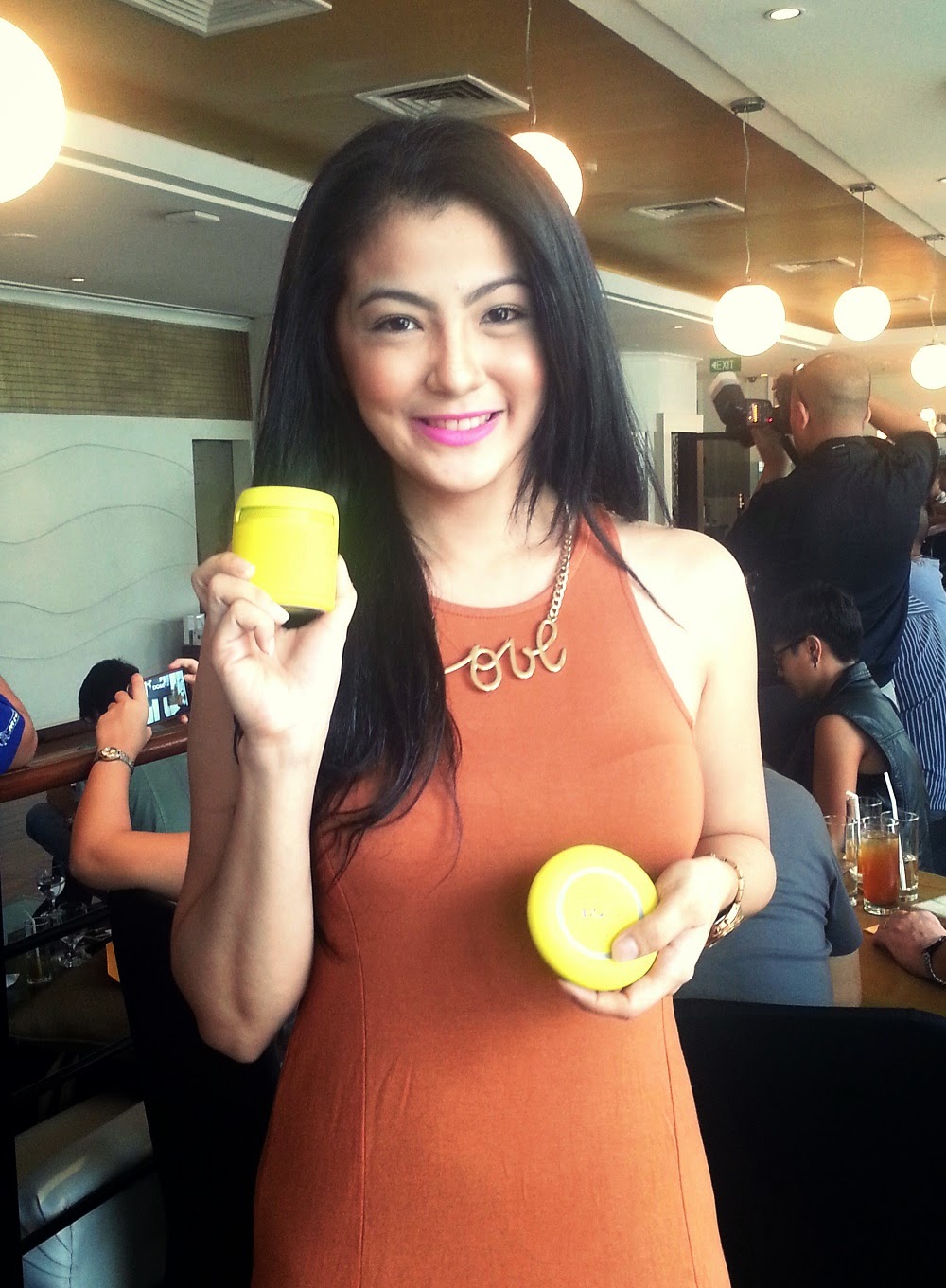 DOSS: Eye Candy Speakers and Speakerphones (by Philteq) - The Daily ...