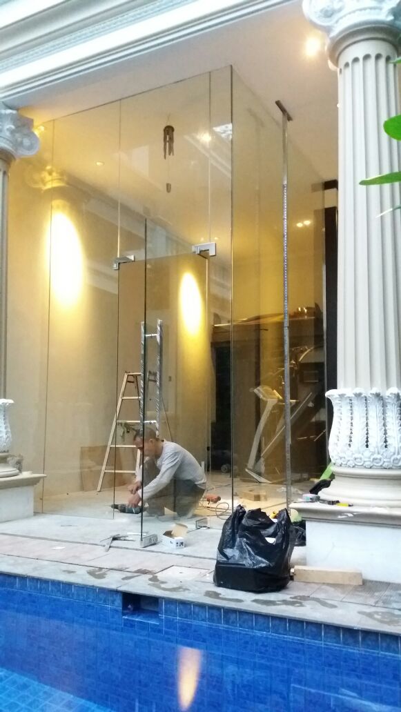 PARTISI KACA MINIMALIS(pembatas ruangan minimalis modern)