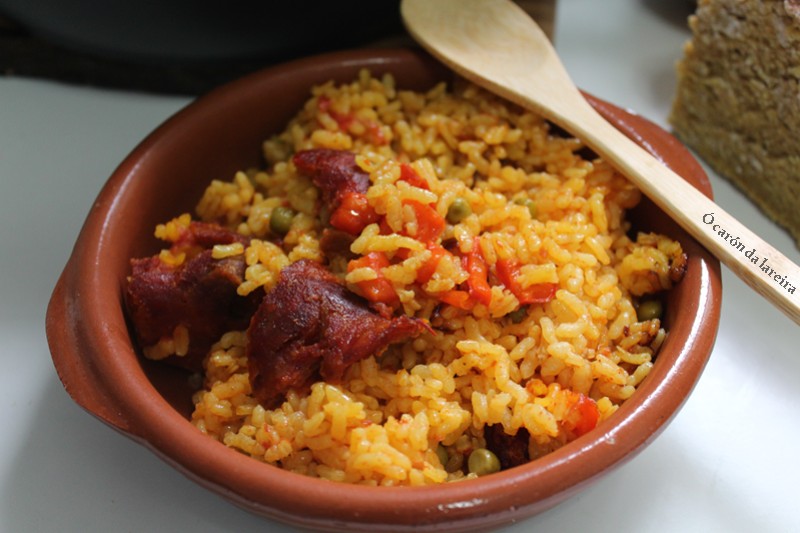 Arroz de pueblo con androlla