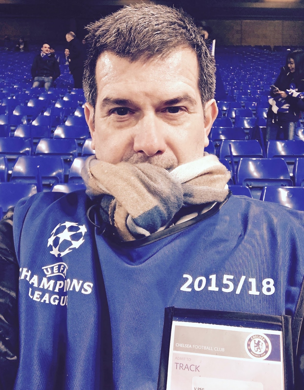 おはよう、パリ。: mars 2016