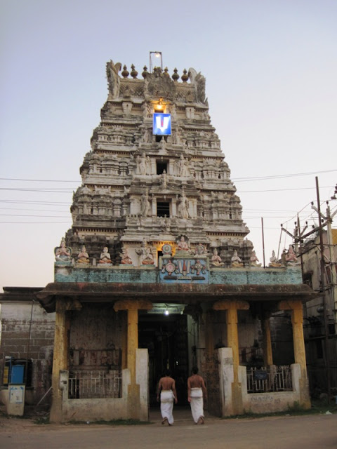 Kairavini karaiyinile - திரு அல்லிக்கேணி குளக்கரையோரம்: Thiruther ...