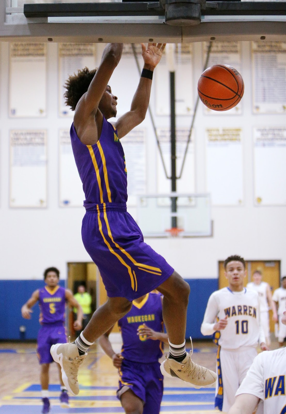 Mark Kodiak Ukena: IHSA Varsity Boys Basketball: Waukegan vs Warren