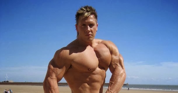 .: MuscleFlux :.: Bodybuilder turned wrestler Rob Terry - Robbie T