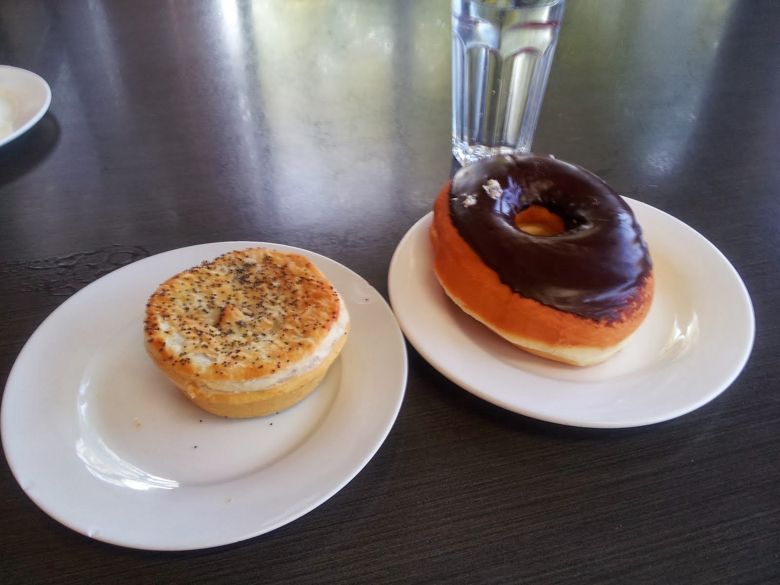 Jesus and Pie: Bakery Run #5 – Café de Villis