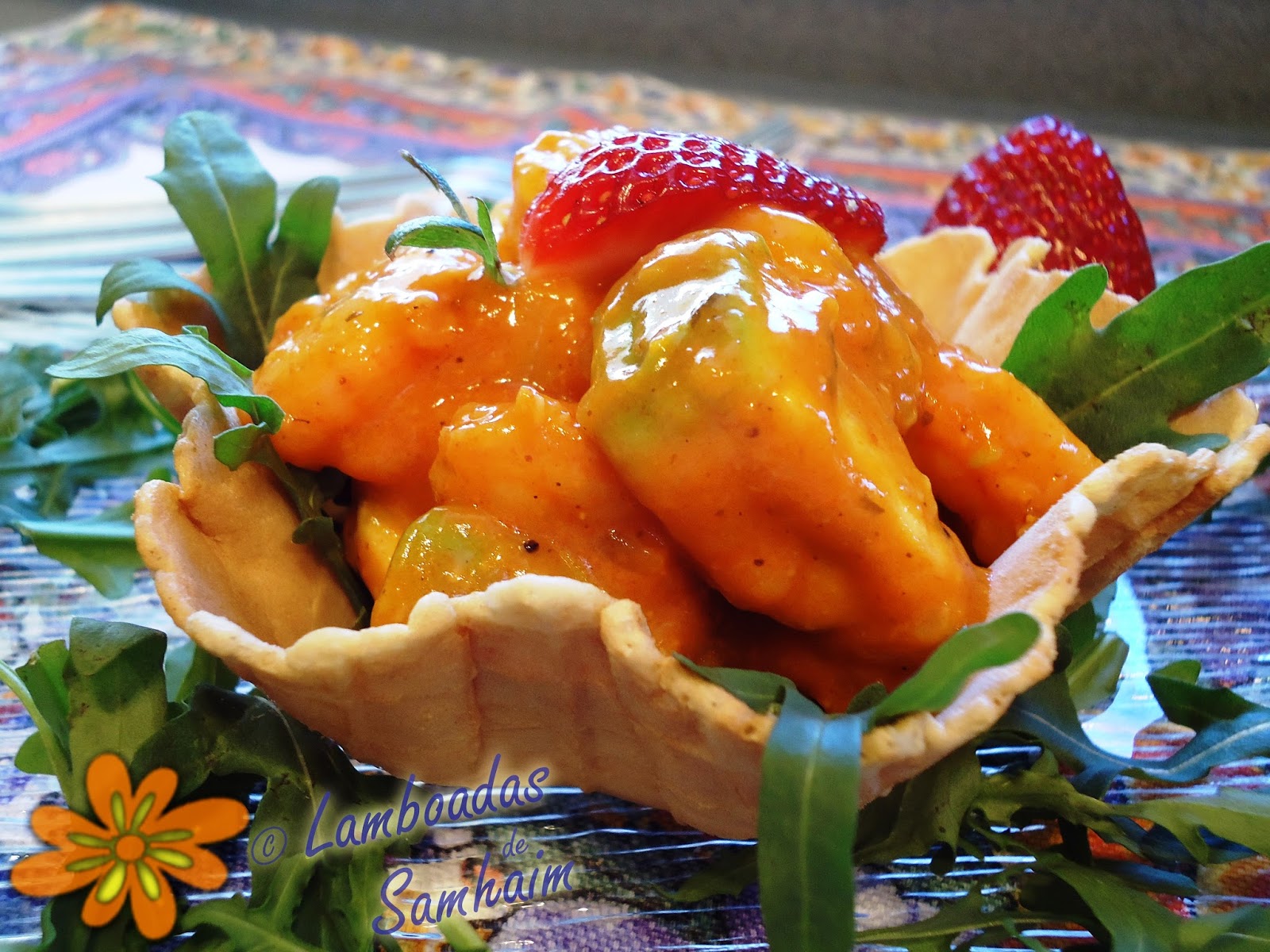 Lamboadas de Samhaim: Ensalada de gambas y mango