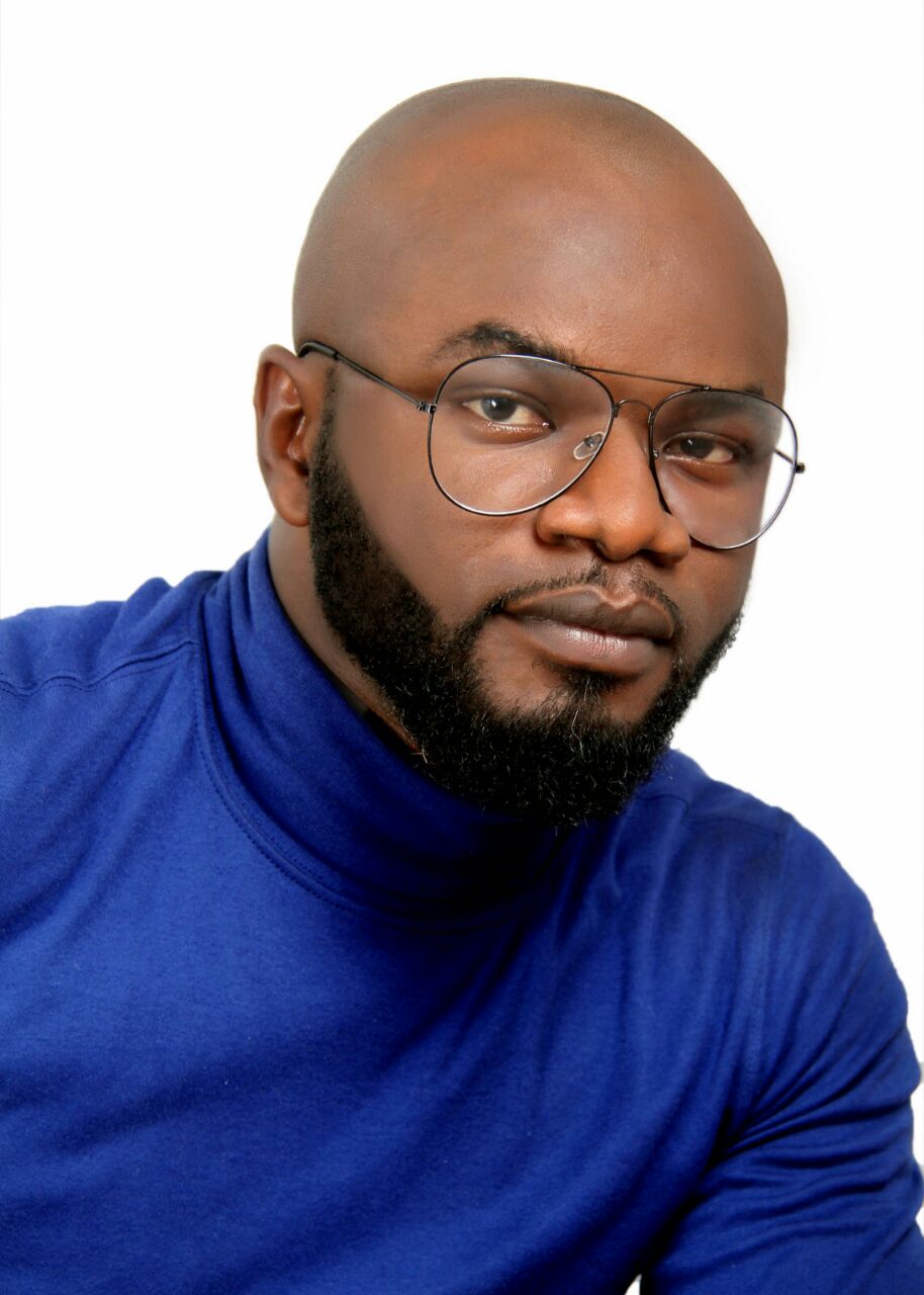 waHOLAAA!! ...all the Gist..HEAR ALL ABOUT IT!!: NEW MUSIC: SOLAH ...