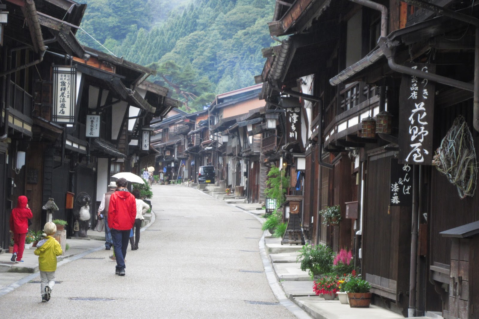 Time Traveling in Narai - The Wandering Juan