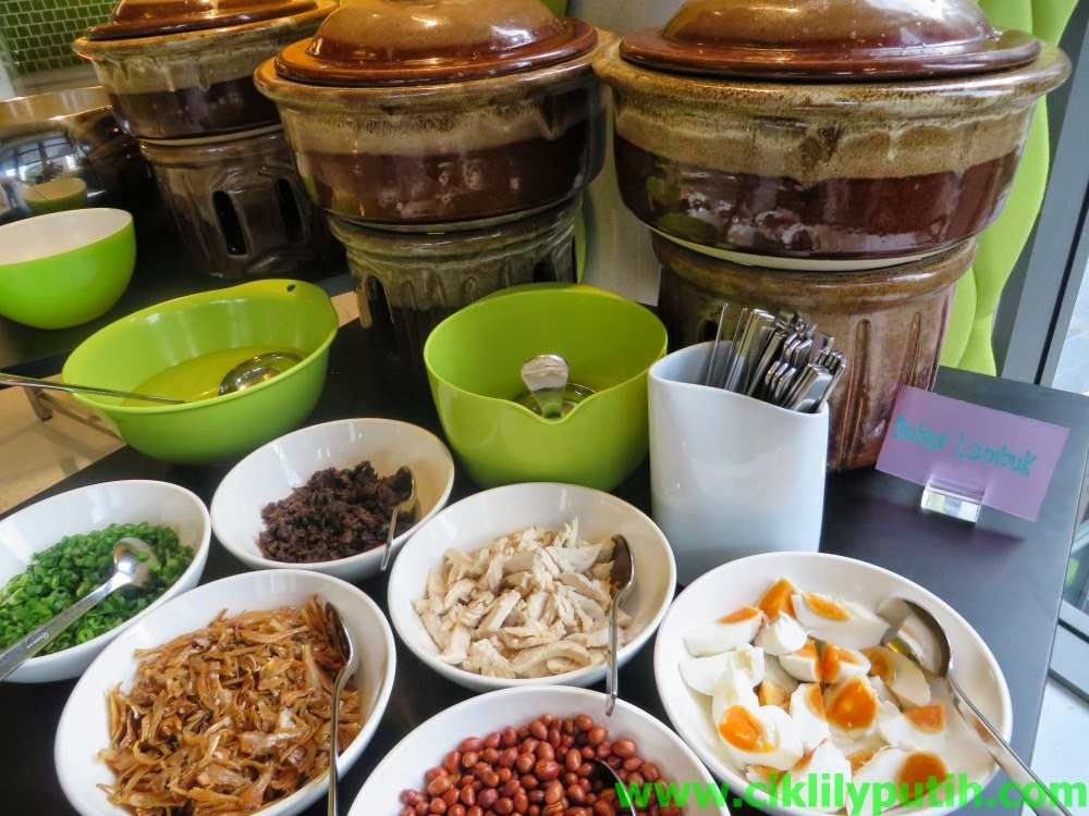CikLilyPutih The Lifestyle Blogger: Buffet Ramadhan 2014 Di ALOFT Hotel ...