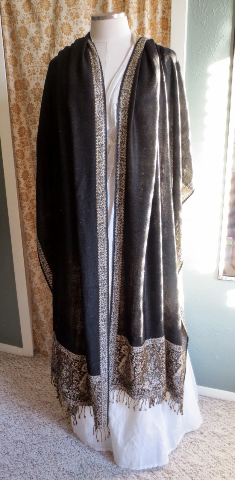 Festive Attyre: Regency shawl hacks