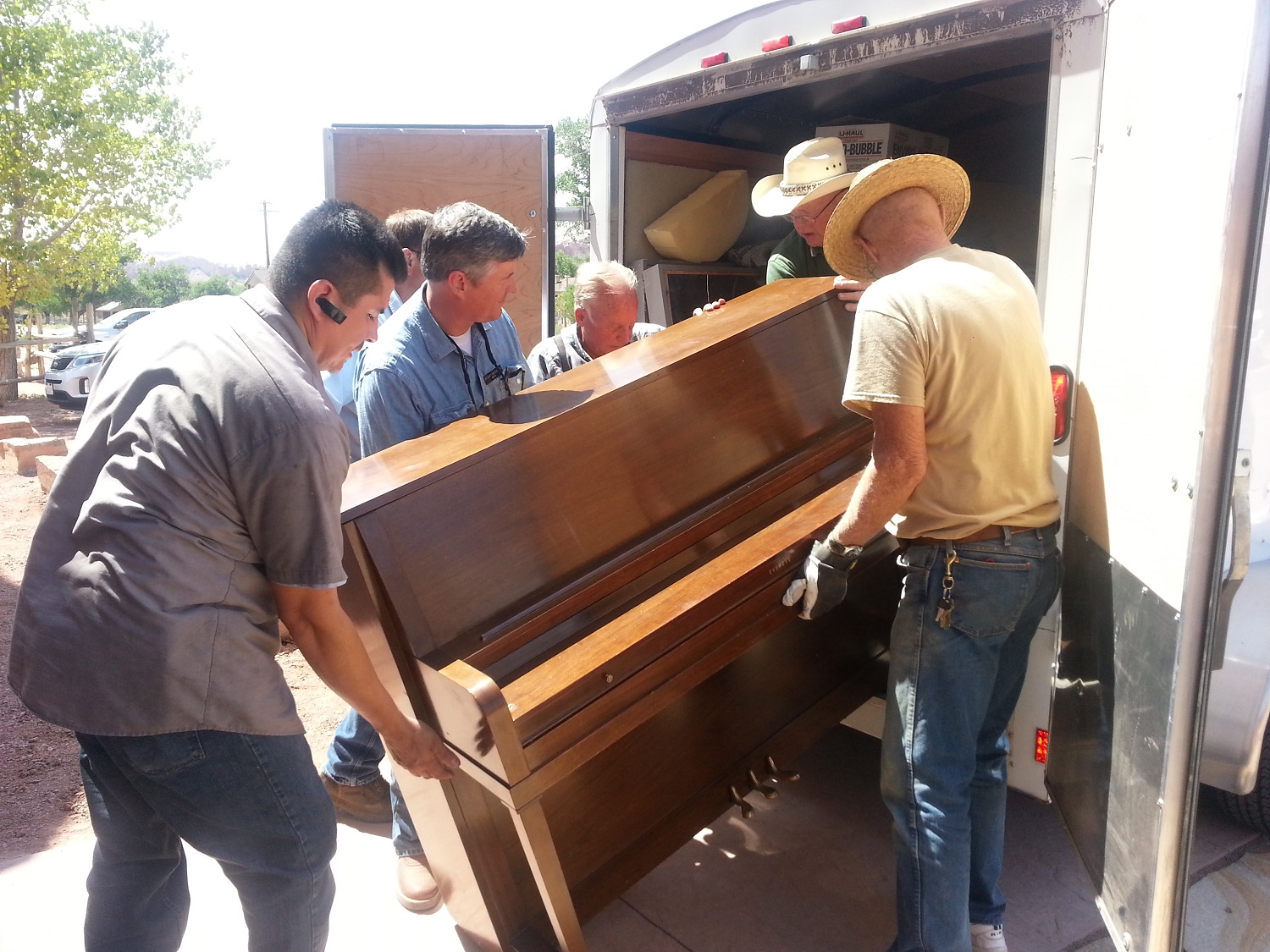 Stuart and Kristi Matheson Hole-in-the-Rock Mission