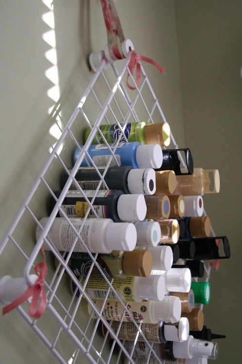 **The Craft Donkey**: Tutorial- Wire Rack Paint Holder