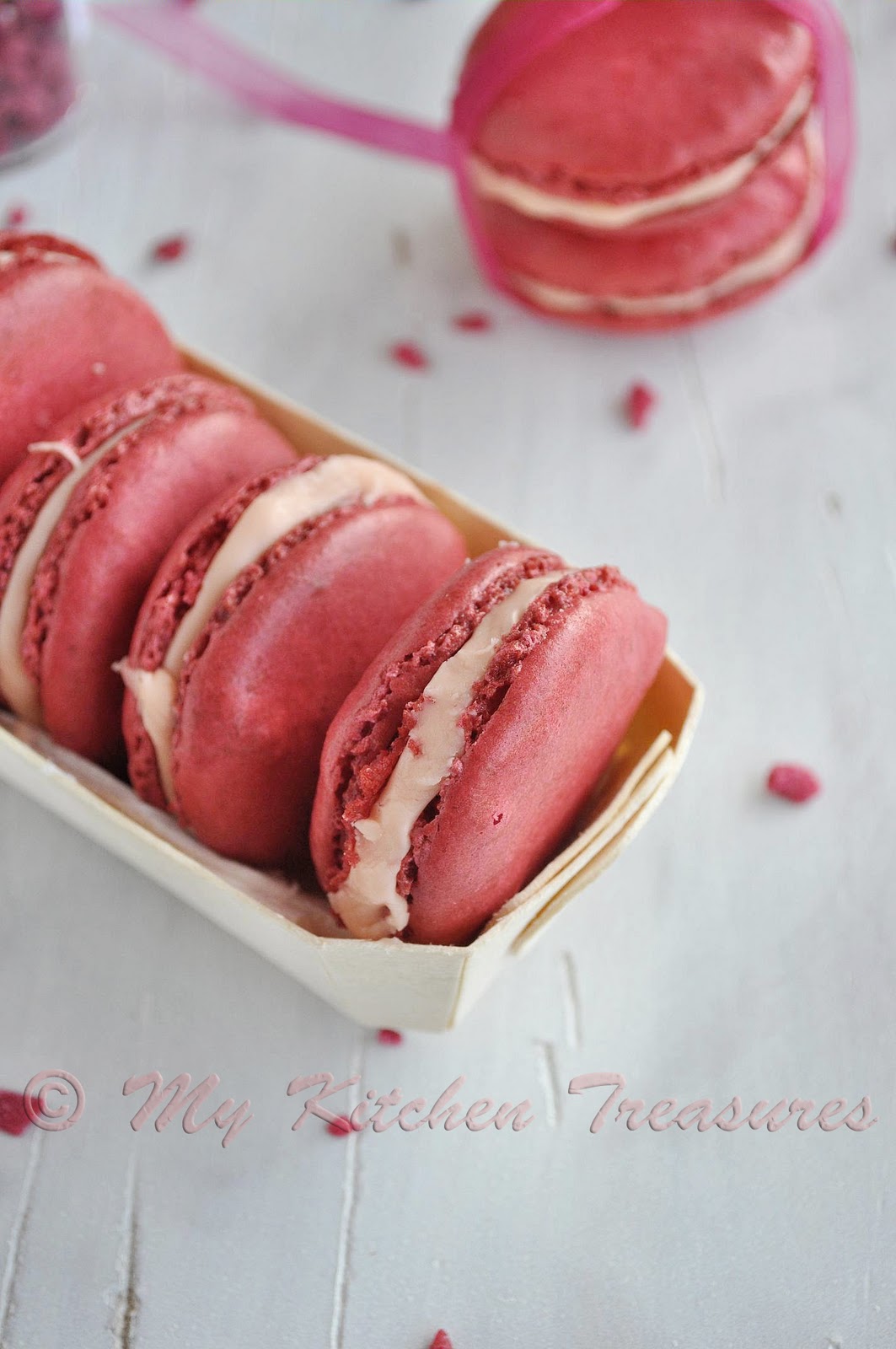 My Kitchen Treasures: Rose Macarons with White Chocolate Rose filling