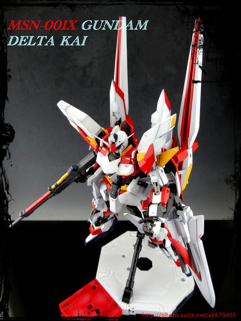 Custom Build: 1/100 Gundam Delta Kai "Master Grade"