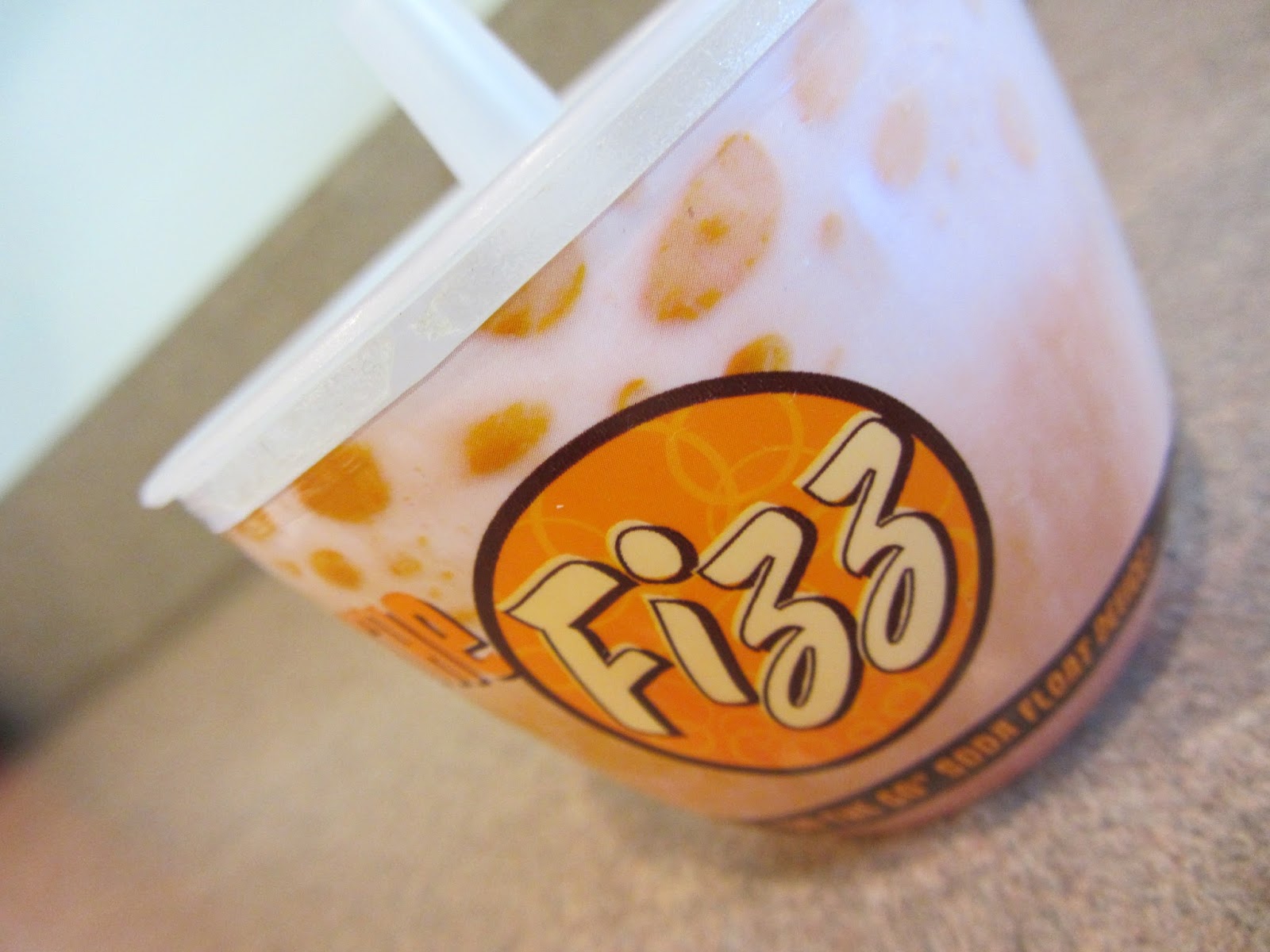 Eetrs Obsessions: Float Friday #17 The Fizz Float.