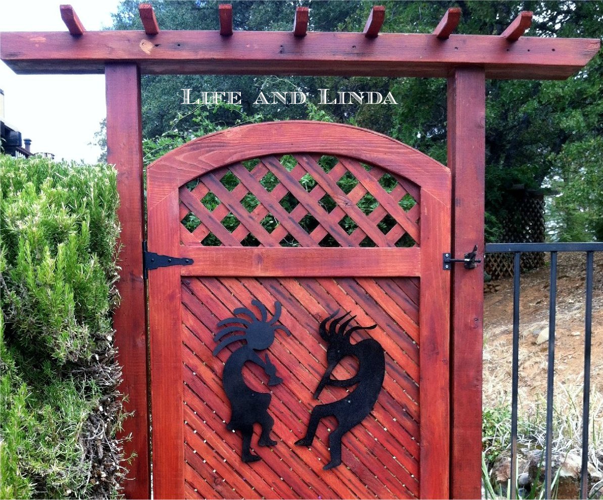 Redwood Side Garden Gate | Life and Linda