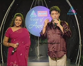 Navel Show In Idea Star Singer