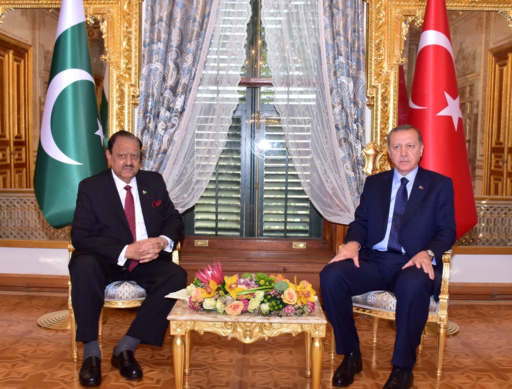 A blog of Pakistan-Turkey relations: President of Pakistan meets ...