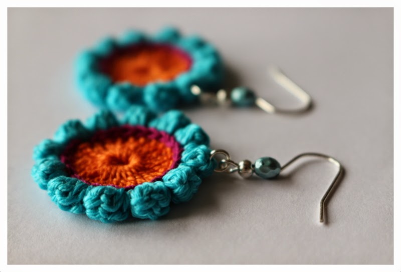 Täällä ollaan!: Virkatut Hattarat