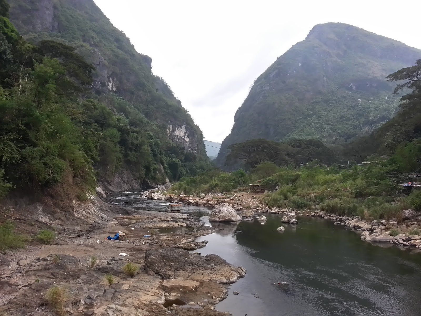 Tara Gumala: Travel Guide to Mt. Binacayan and Mt. Pamitinan