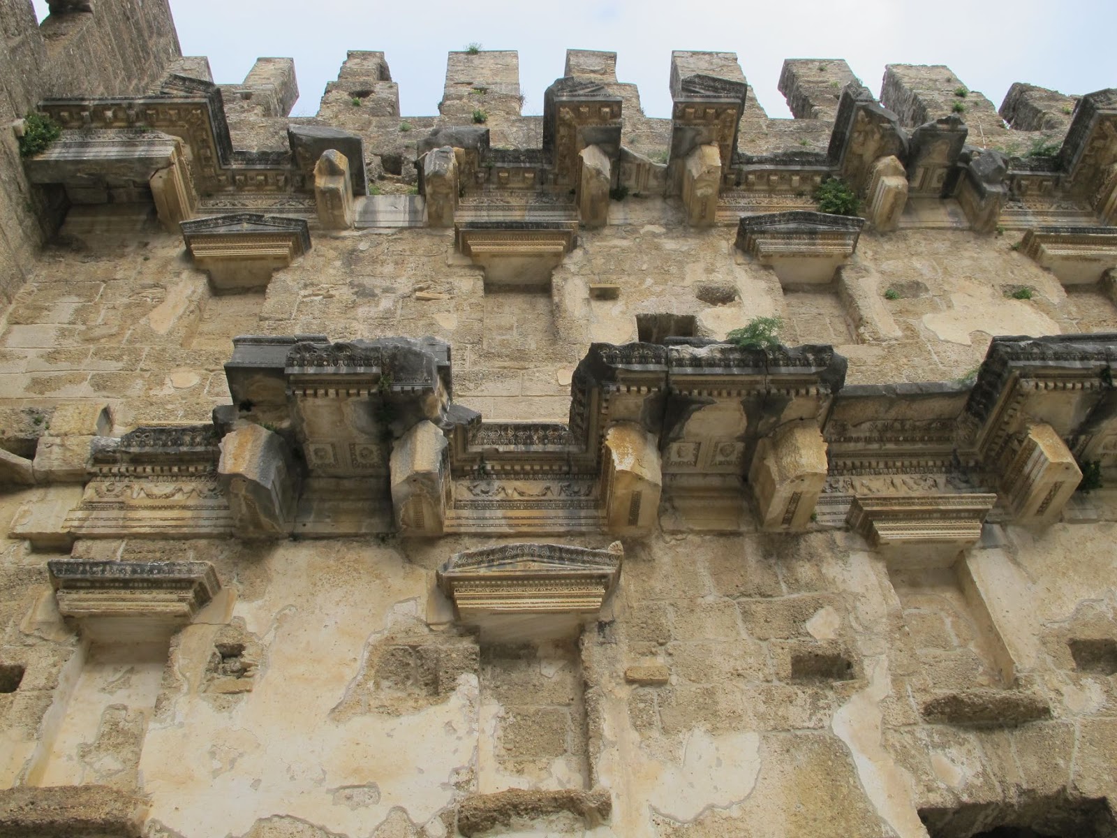 Worldtour 2011 - 2012: 28th March: A tale of two Theatres