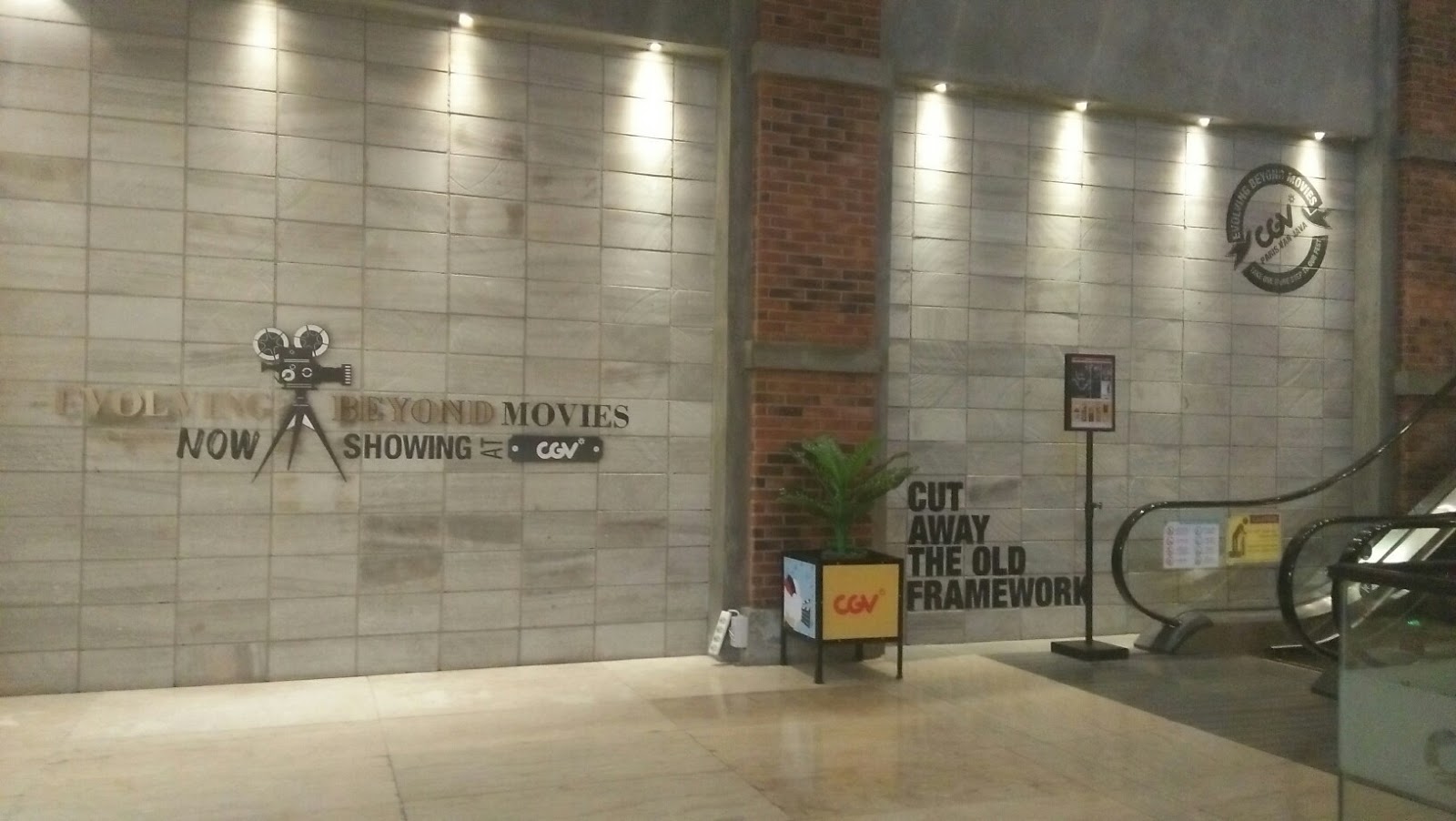 Serunya Nonton Film Along With The Gods di 4DX CGV Paris Van Java | Catatan Efi