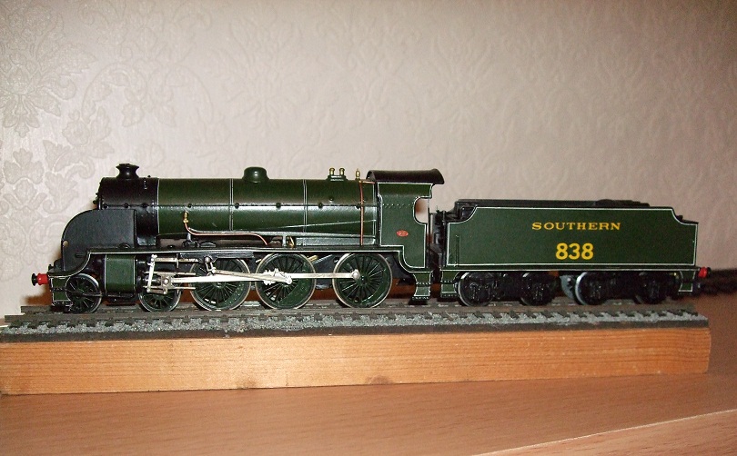 DAISY SAYS MOOO!: OO GAUGE SR CLASS S15 4-6-0 DJH KIT